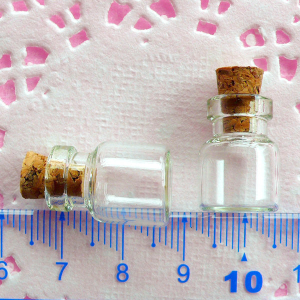 Mini Glass Bottle with Cork (18mm x 13mm / 0.6ml / 2pcs) Miniature Jar ...
